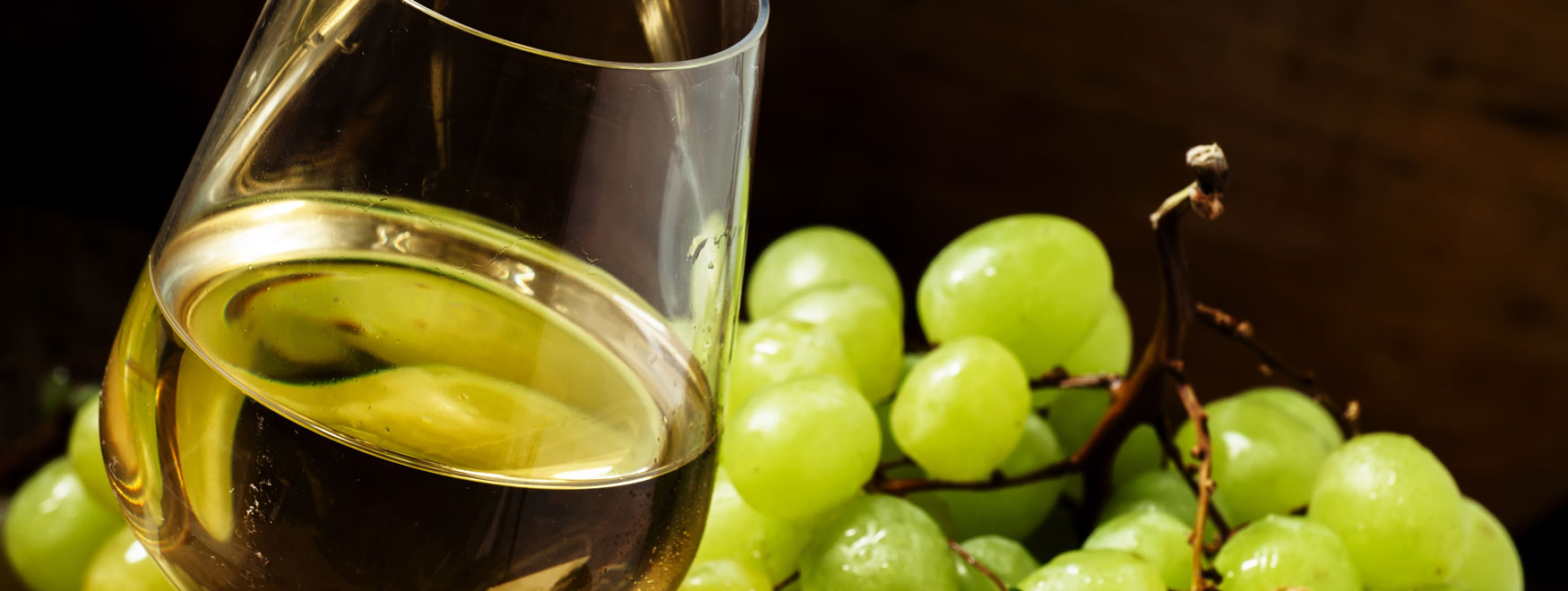 Muscat Tasting Workshop: Sweet French Wine | EasyFrench - France